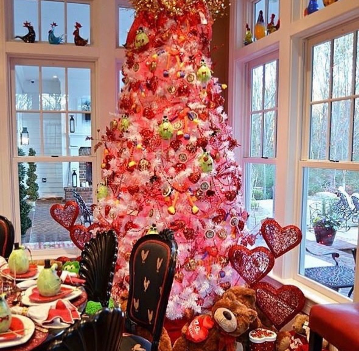 Decorate Your Tree All Year: Year Round Christmas Tree Ideas - The ...