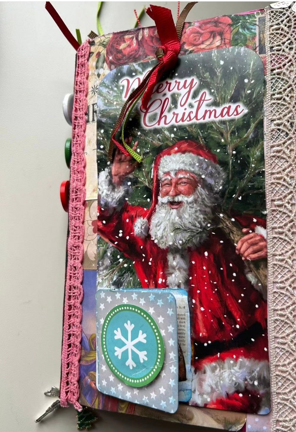 25 Super Gorgeous Christmas Junk Journal Ideas To Inspire - The Slowestuff Blog