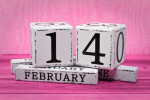 25 Funny Valentines Day Quotes for Coworkers They Will Love - The ...