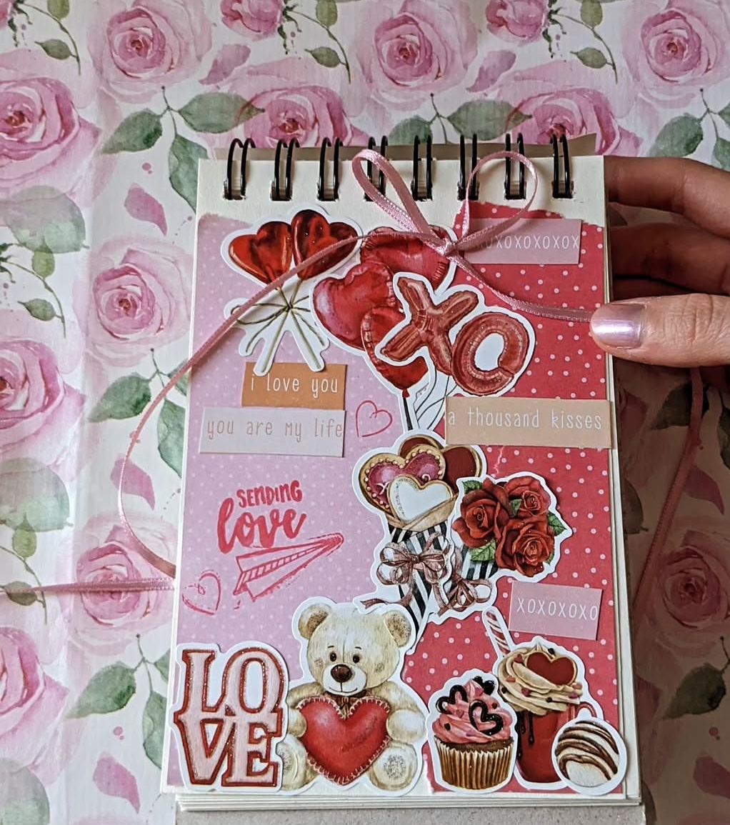 Valentines Day Scrapbooking & Junk Journal Page Inspiration - The ...