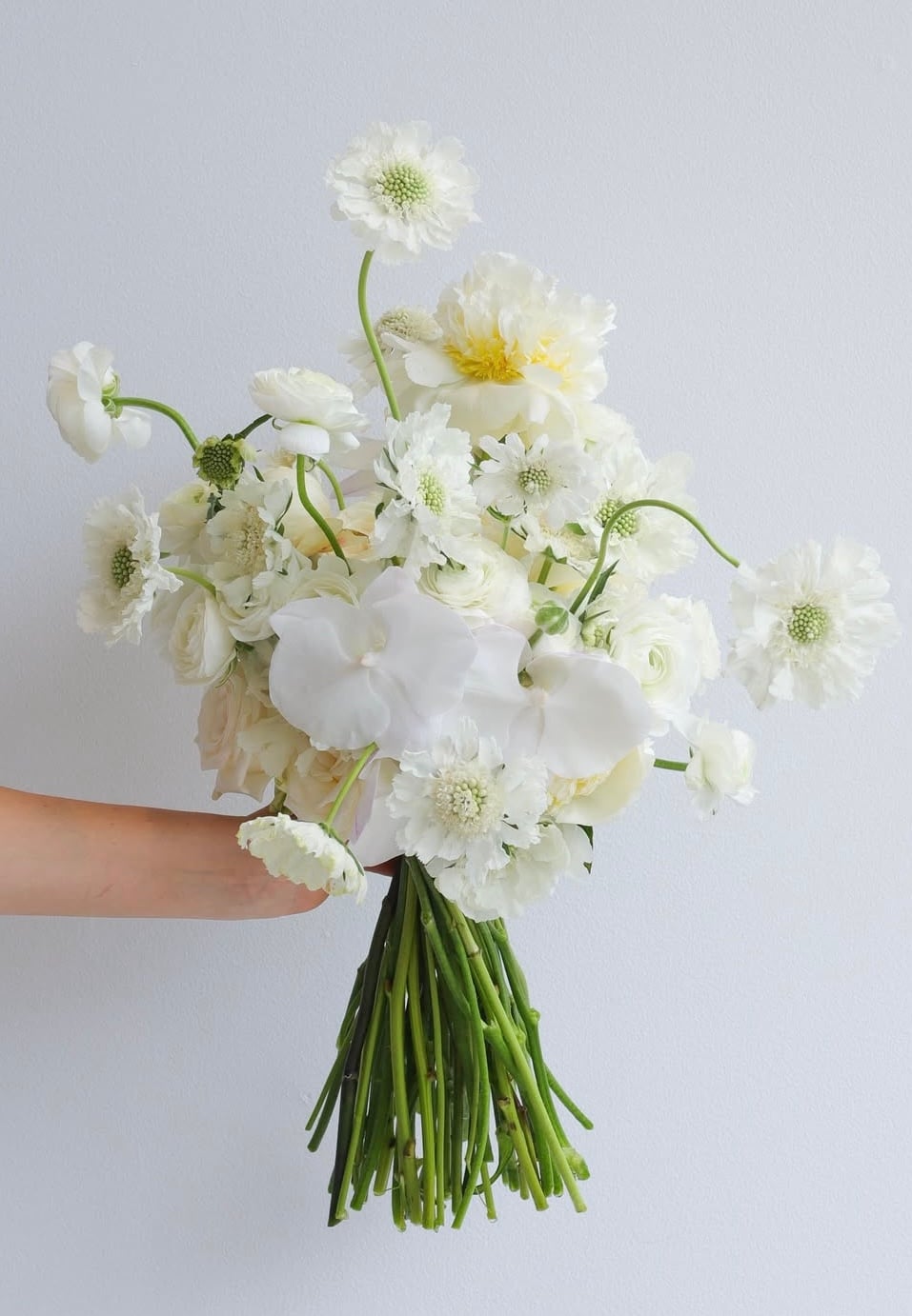 25 Beautiful Bouquets - The Best Flowers for Easter - The Slowestuff Blog