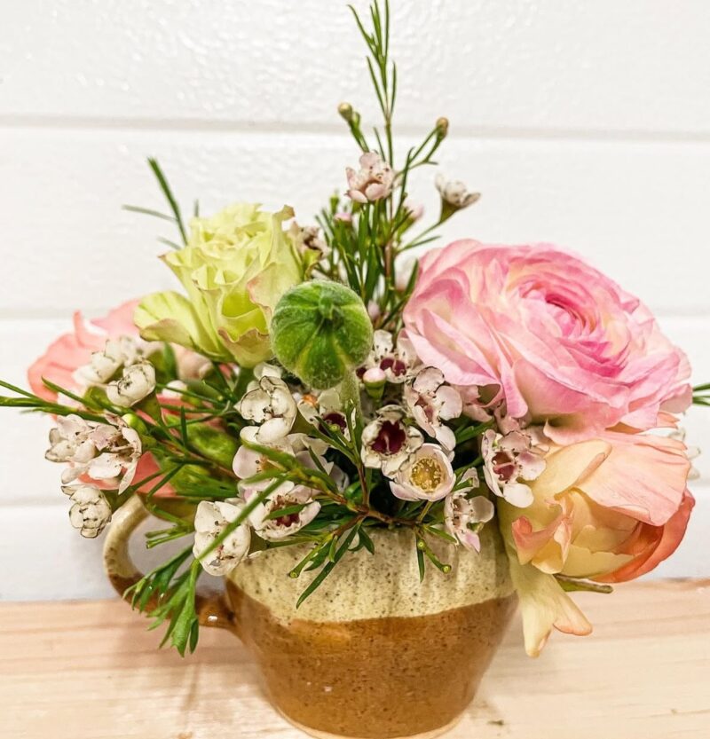 25 Beautiful Bouquets - The Best Flowers for Easter - The Slowestuff Blog