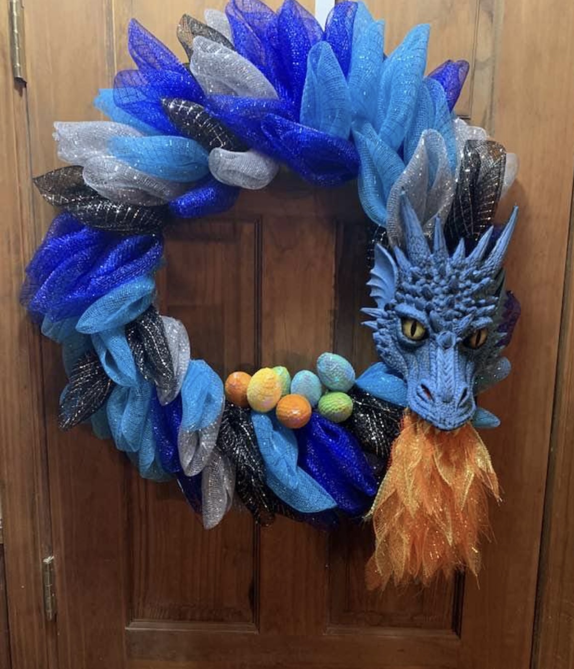 Book Dragons! A Dragon Wreath Is The Perfect Home Decor - The ...