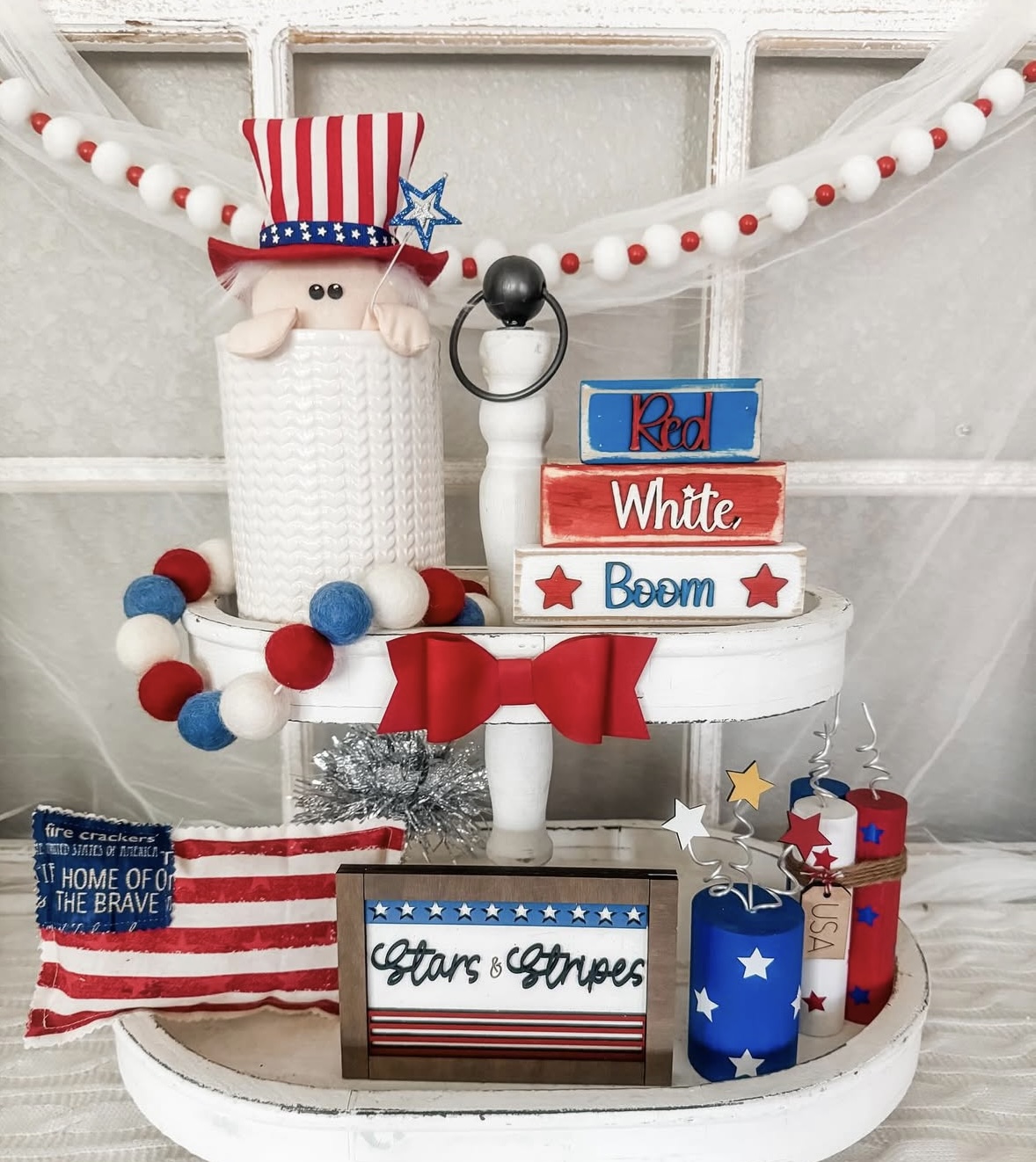 30 Festive Patriotic Tray Decor Ideas for the 4th of July - The ...