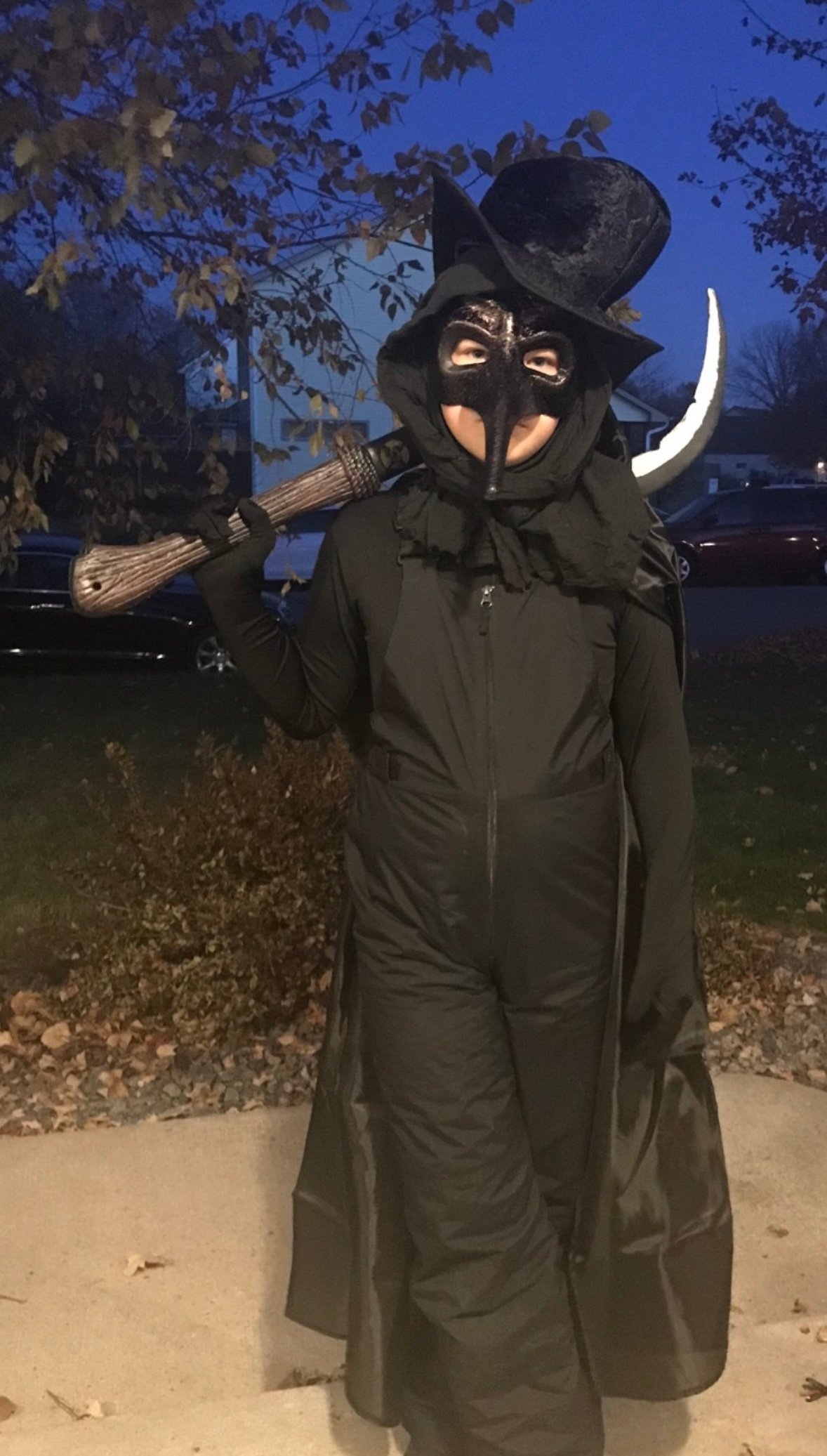 Do It Lady! Chit Halloween Costume Essentials - The Slowestuff Blog