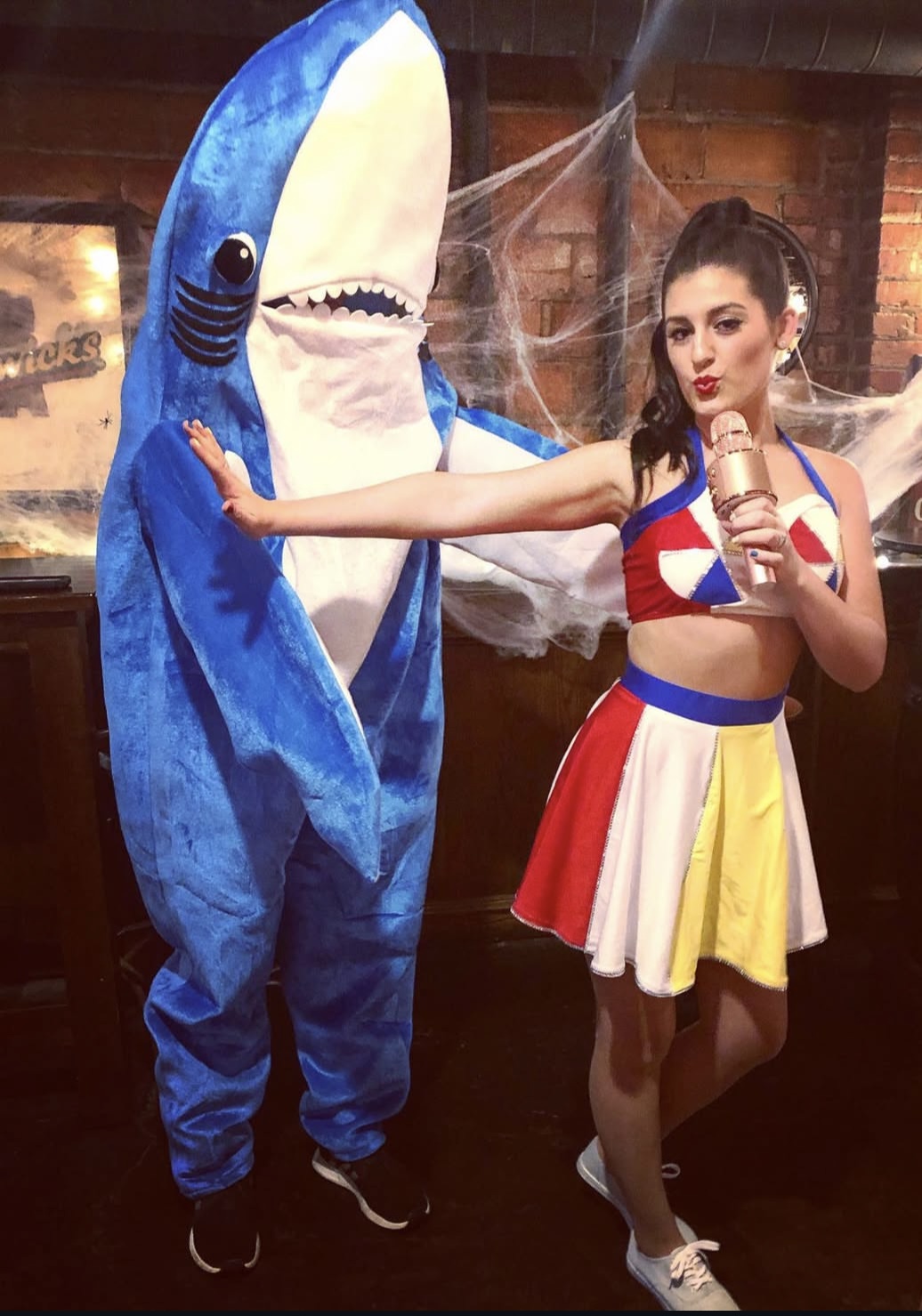 Roar! Best Katy Perry Halloween Costumes Ideas to Rock - The Slowestuff ...