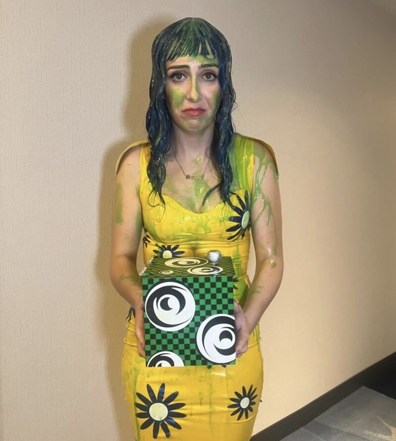 Roar! Best Katy Perry Halloween Costumes Ideas to Rock - The Slowestuff ...