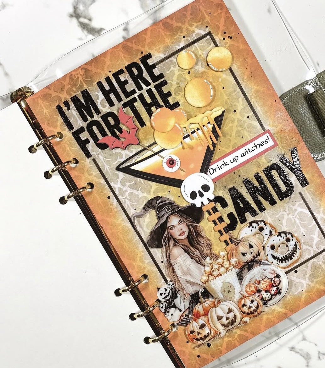 22 Spooky & Creative Halloween Scrapbook Ideas & Layouts - The ...